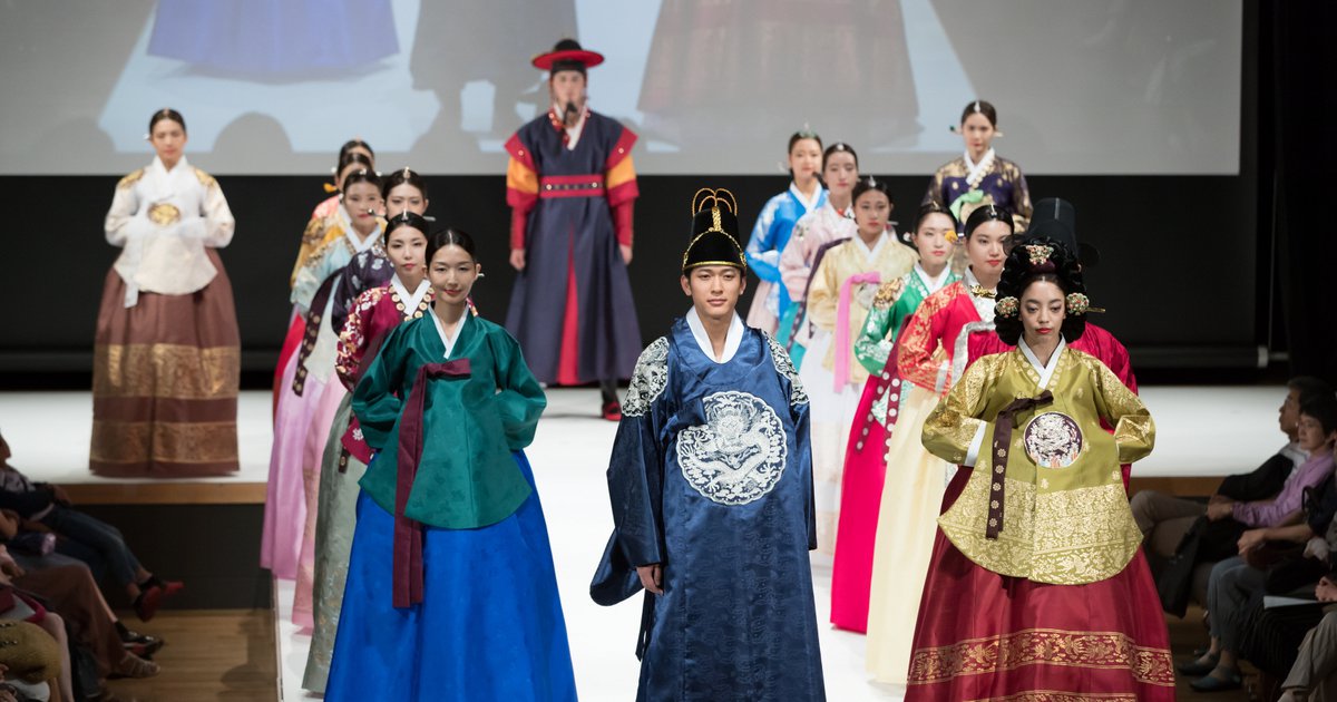 Open Call for Hanbok Fashion Show models | KCCUK